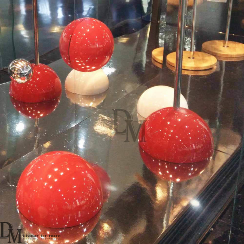 Manufacturing FRP Window Display Props for Sale | DM display for more