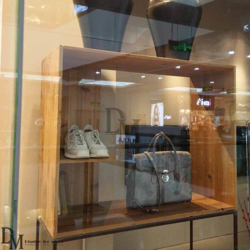 Industrial Retail Display Shelves Decorativeness and Practicability