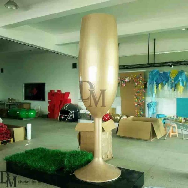 Wholesale Giant Props Manufacturer | DM Display