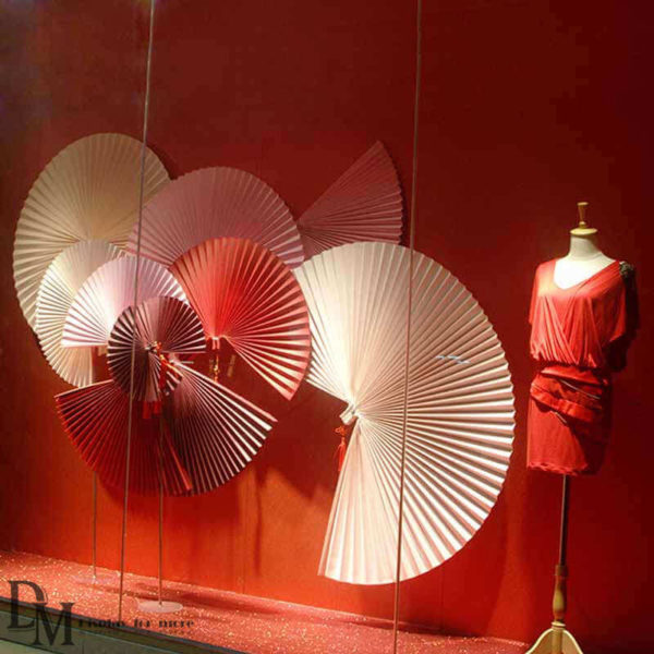 Hand Held Paper Fan Creative Store Display Supplier | DM