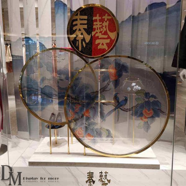 Traditional Cheongsam Retail Chinese Window Display | DM