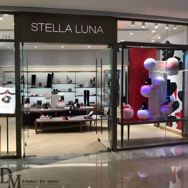 Creative Foam Props Shoe Window Display | DM Window Display